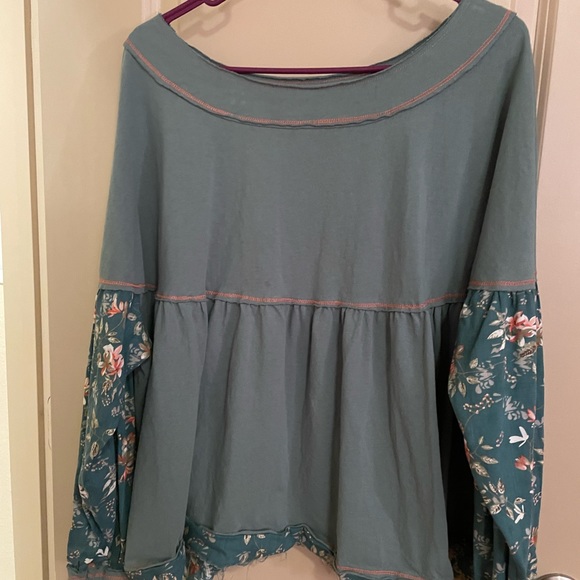 Three Bird Nest | Tops | Three Bird Nest Cute Casual Flowy Top | Poshmark